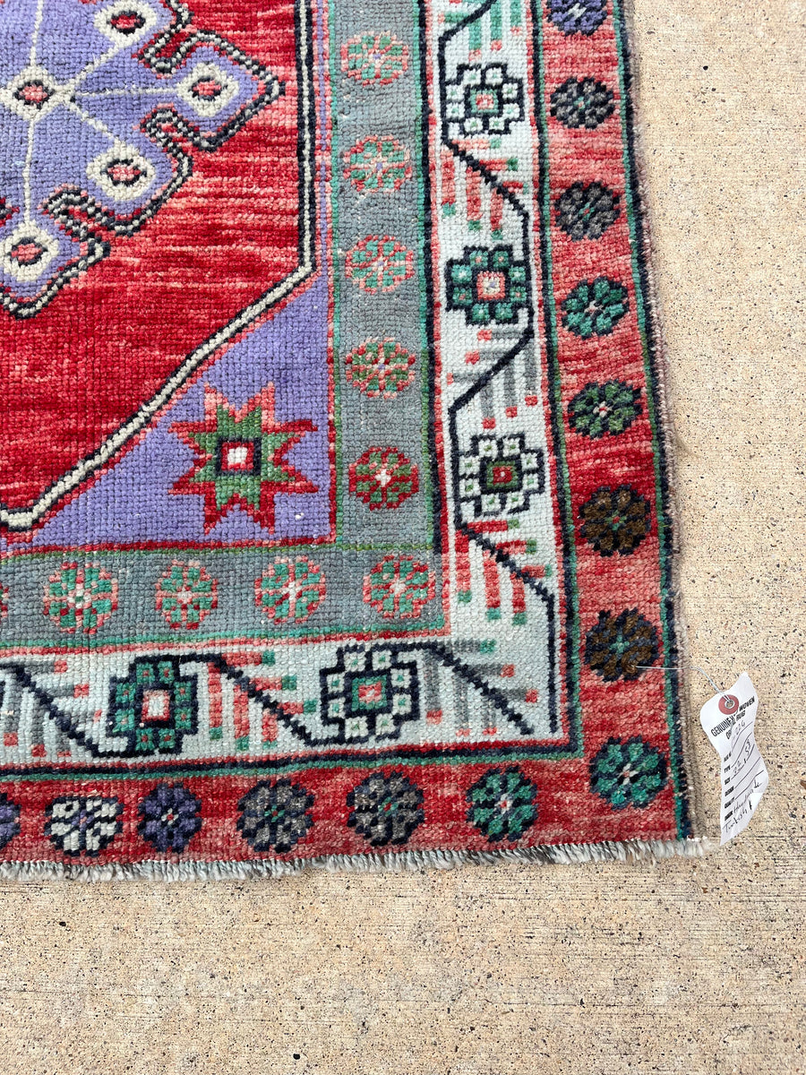 Vintage Kirsehir Rug 3.2x5.8 – Kyoreder of Rugs